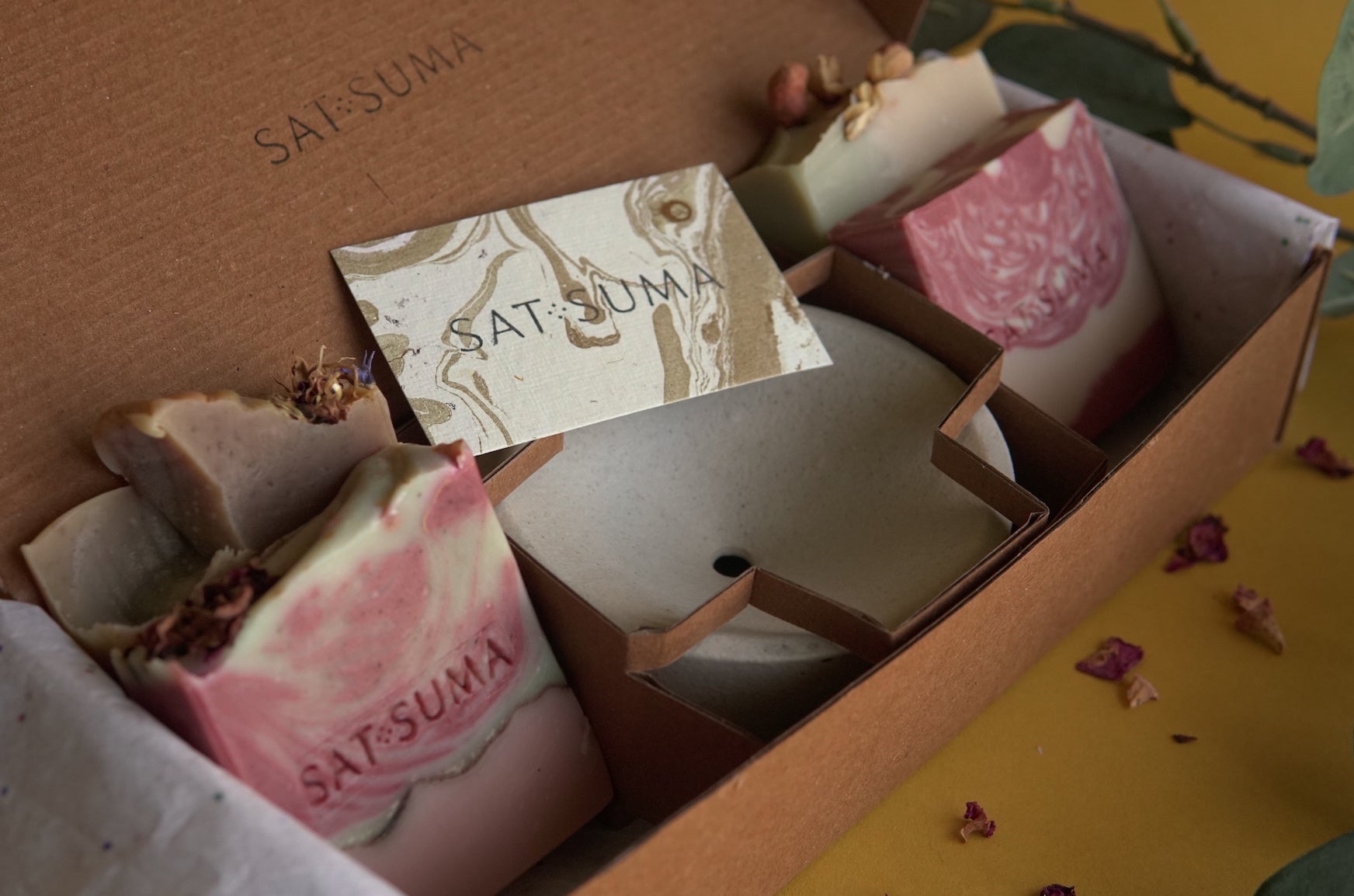 Gift Boxes – Sat.Suma